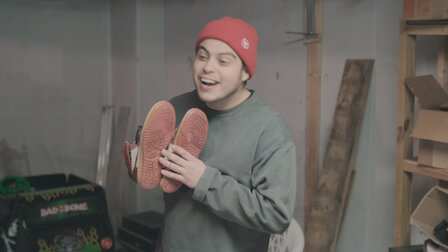 Watch Swap Shop | Netflix Official Site