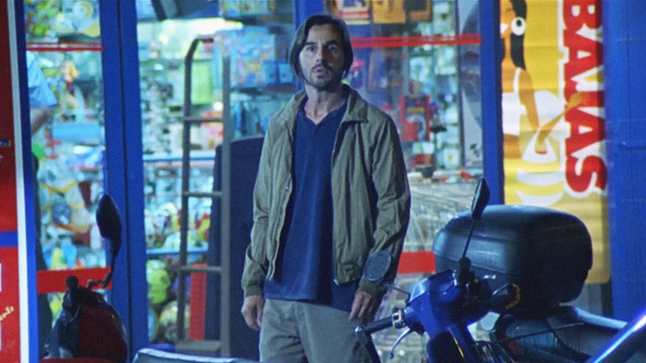 Watch Idiot Love | Netflix